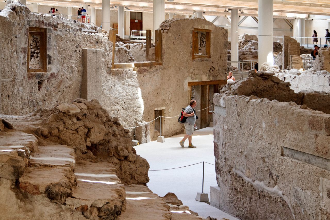 guide-santorin | Site préhistorique d’Akrotiri
